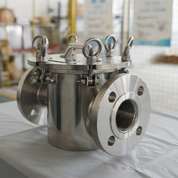Introduction to easy to clean pipeline permanent magnet iron remover